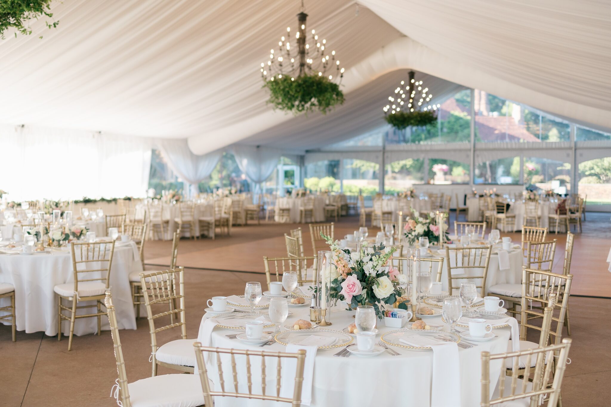 Meadow Brook earns 2025 top wedding awards from The Knot and ...